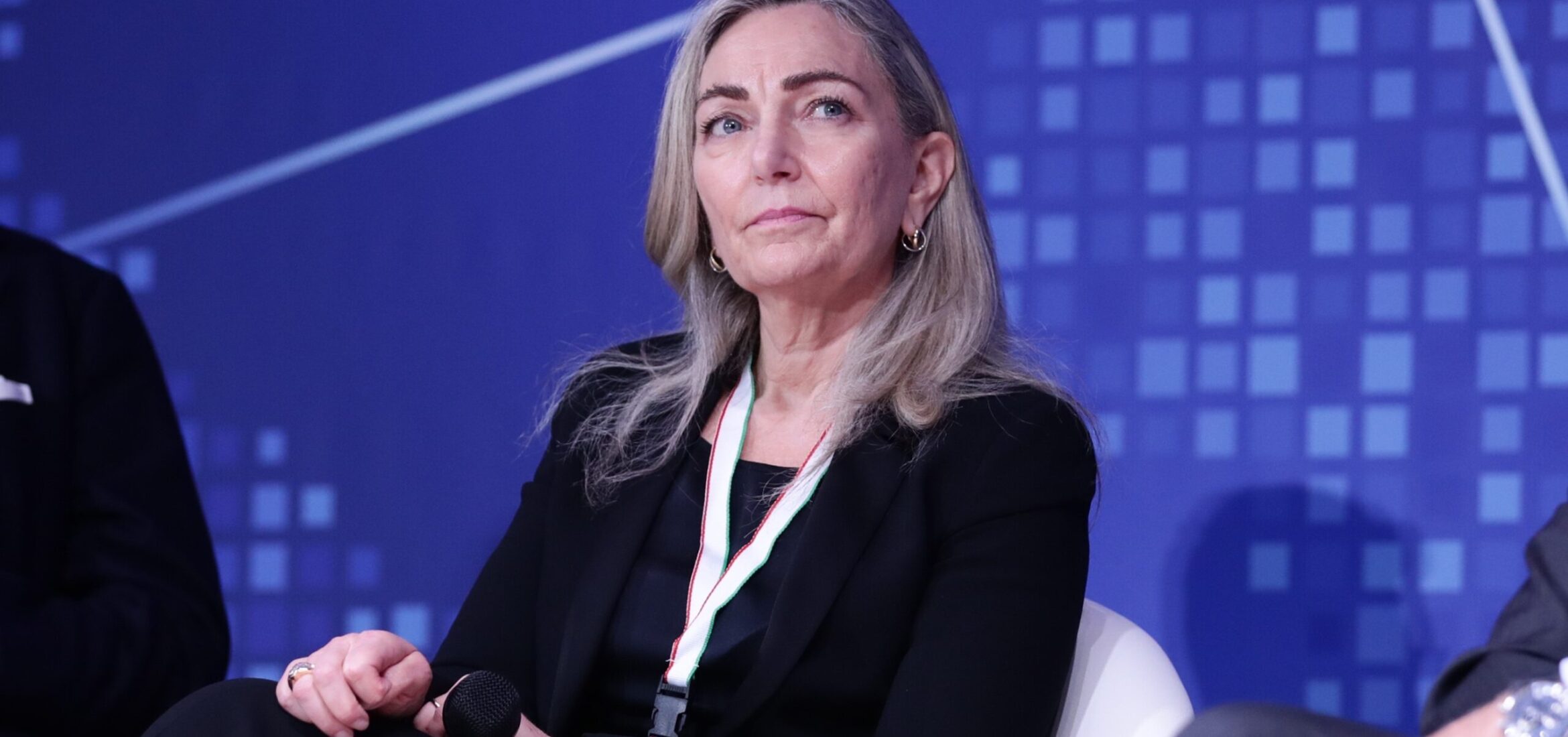 Chi è Mariangela Zappia, l'ambasciatrice che ha accompagnato la premier ...